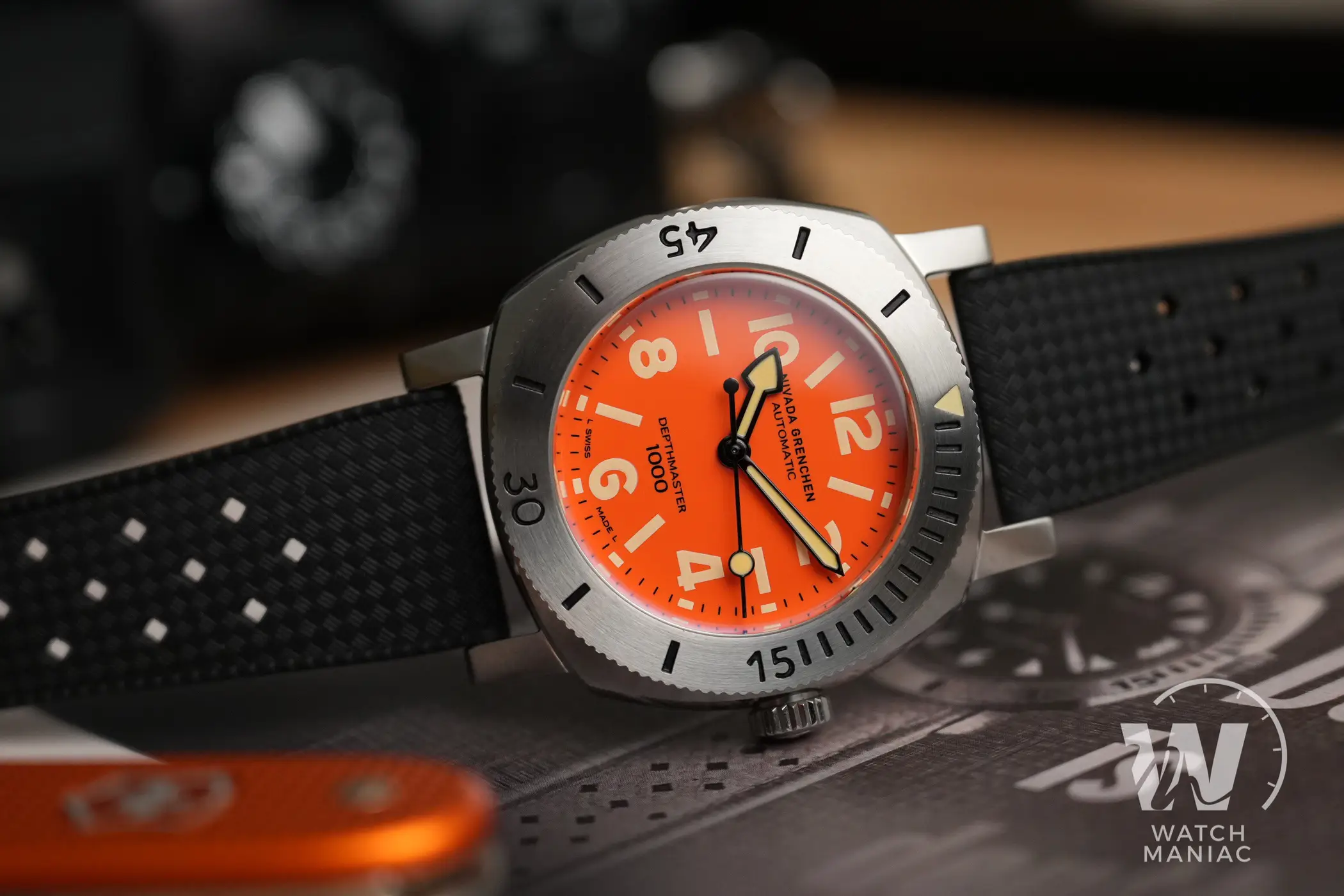 Nivada Orange Depthmaster, recensione completa - WatchManiac